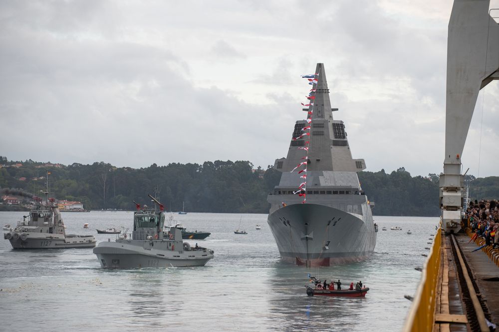 Revive la botadura de la F-111 Bonifaz, primera fragata de la serie F-110 - Navantia